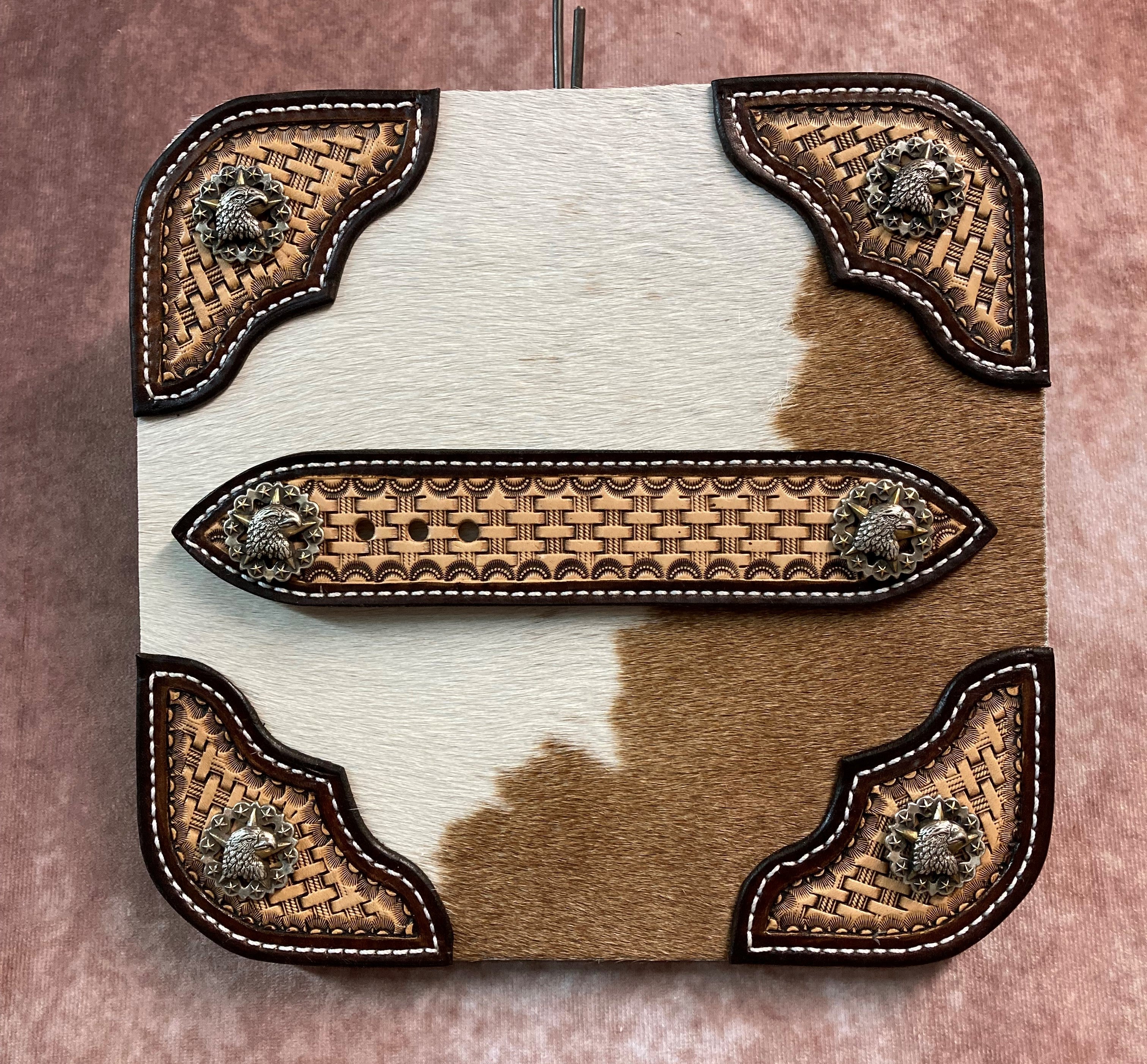 Western Leather Basket Weave Trophy Buckle Display – tonisleathershop